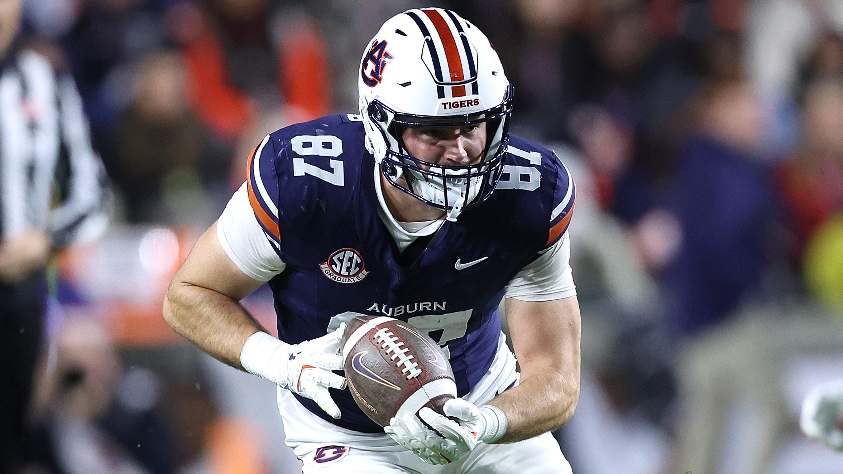 Bucs Bring in 6-7, 267-Pound TE Brandon Frazier for Minicamp