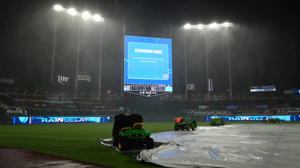 Why Was the Astros-Royals Game Delayed? Has it Started Again?