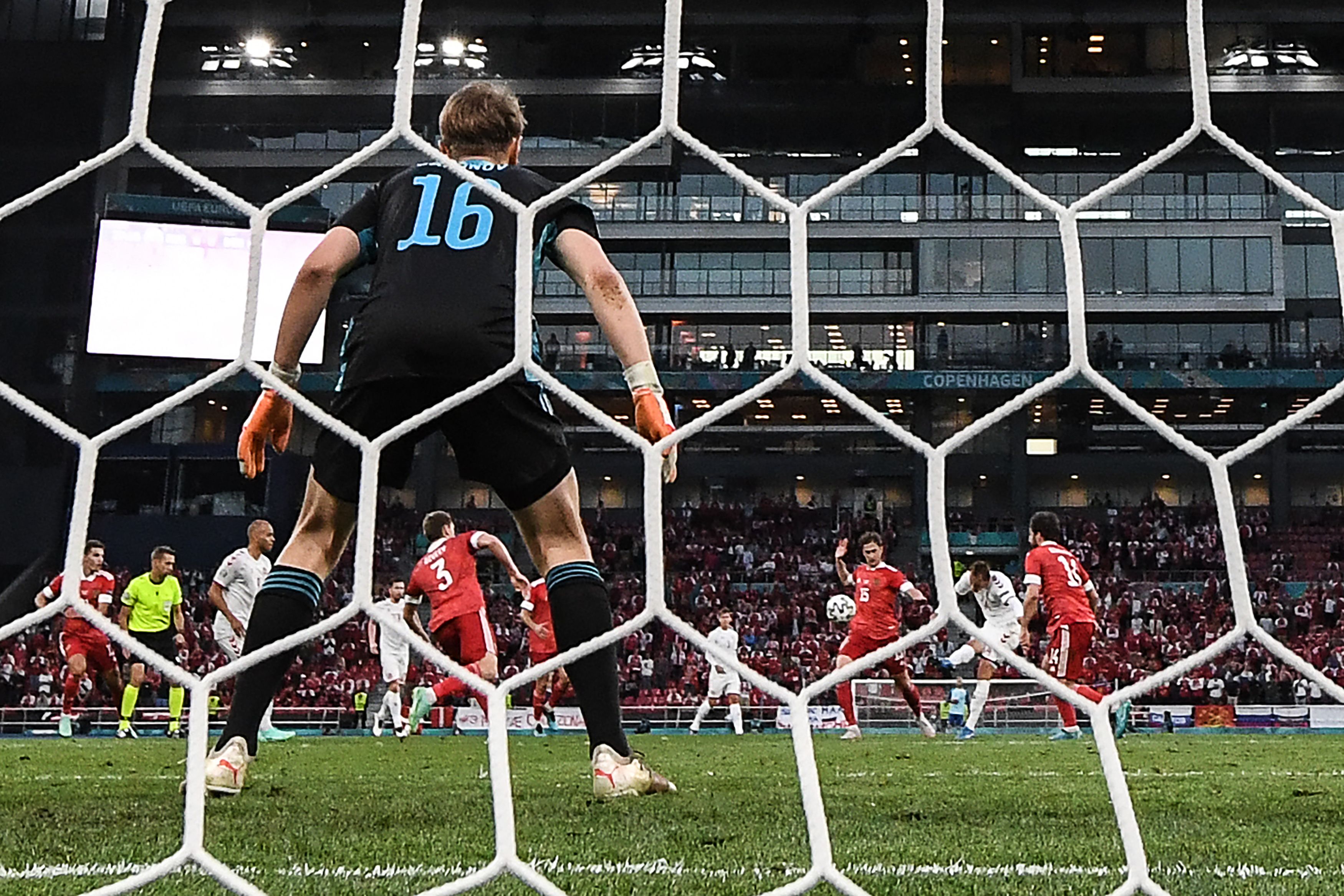 How to Watch Russia vs Trinidad and Tobago Live Today: Team News, Stats ...