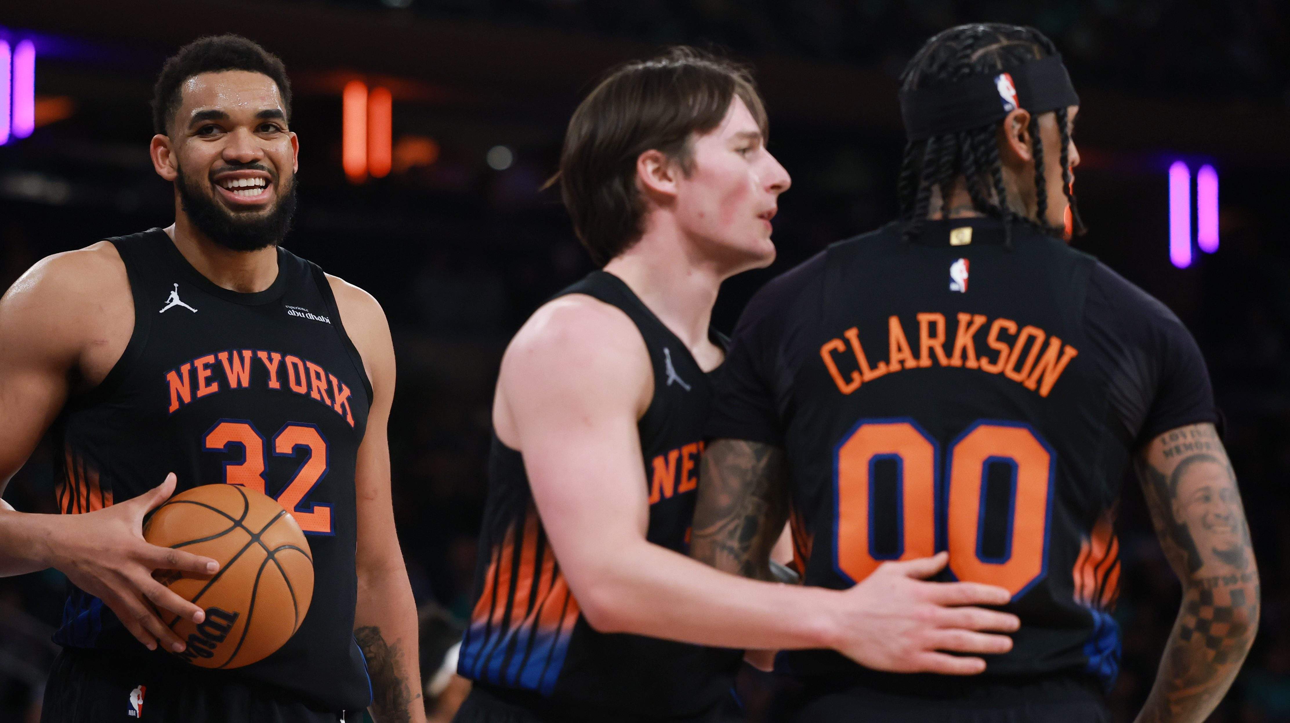VIDEO: Knicks Star Got Into Unexpected Police Situation During Knicks ...