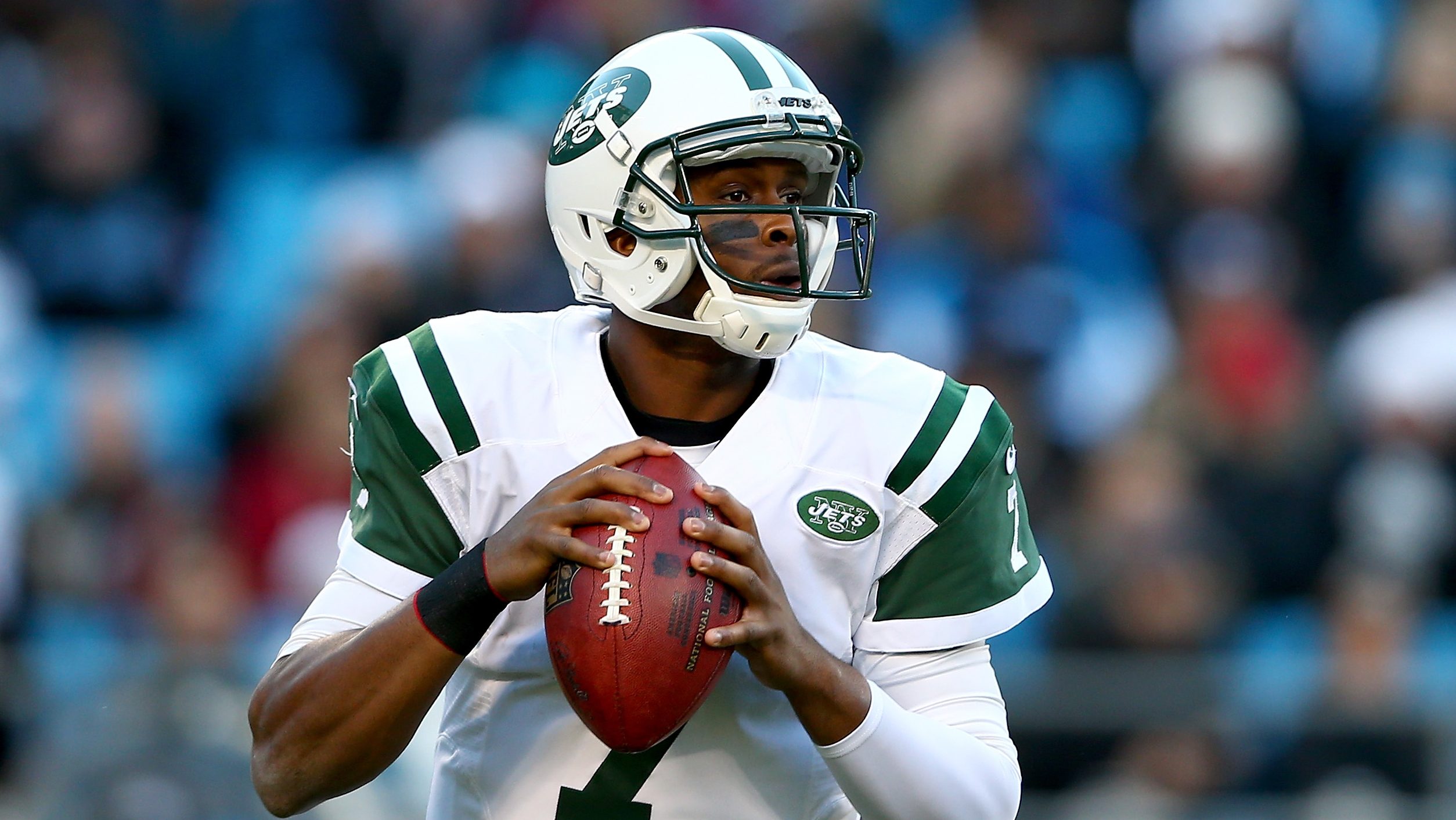 Insider Addresses Potential Suspension for Jets QB Geno Smith