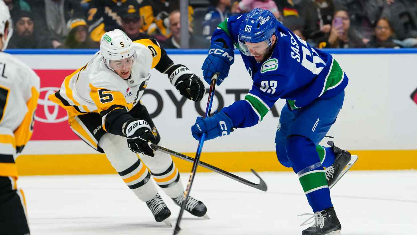 Vancouver Canucks Expected to Target 35-Point Veteran Blueliner