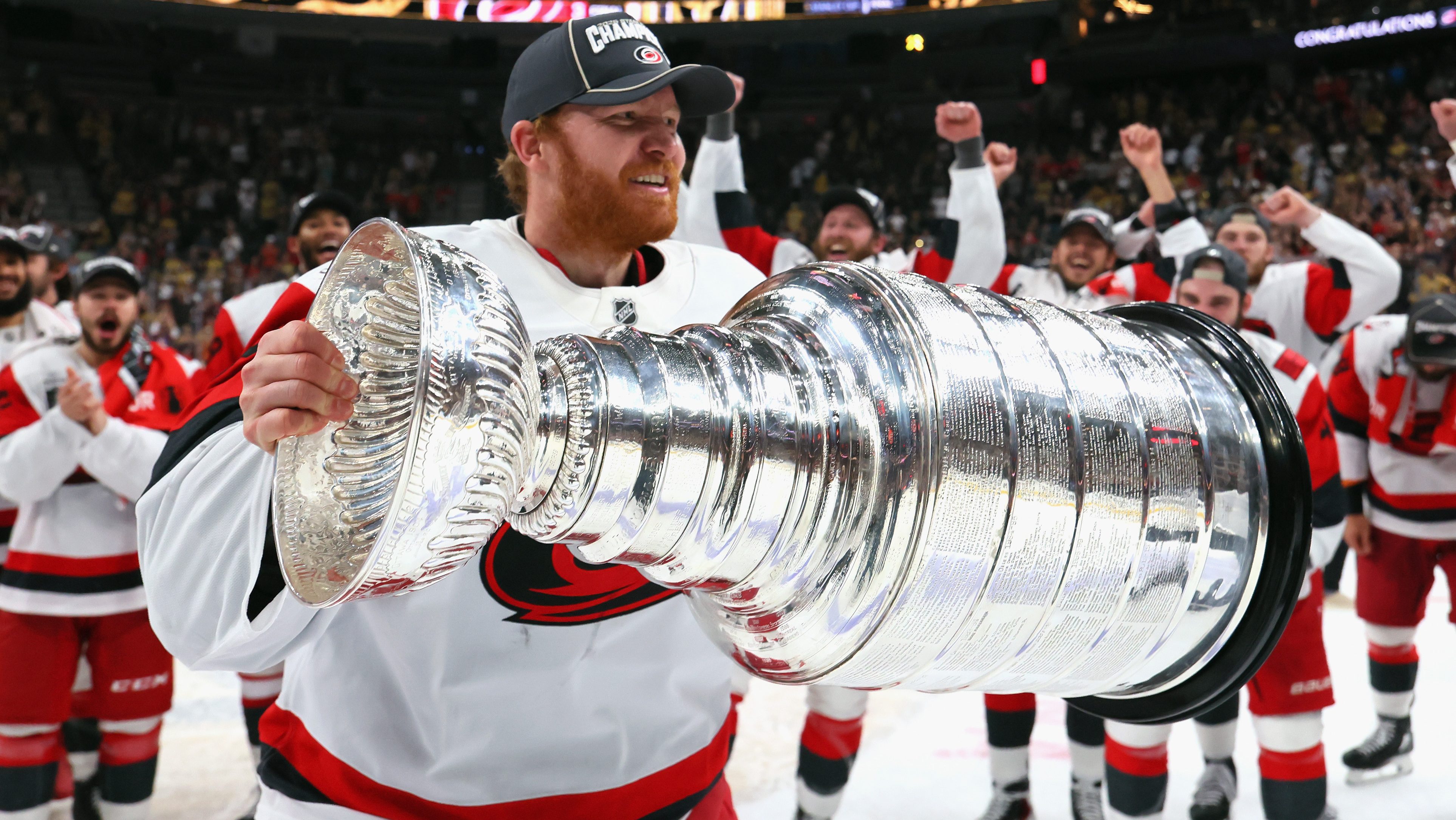 Oilers Predicted to Sign Two-Time All-Star Goalie to $7M Deal