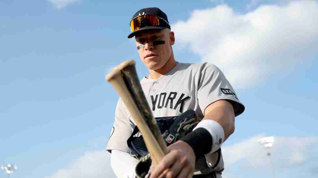 Yankees Send Aaron Judge to Dallas Specialist as Season-Ending ...